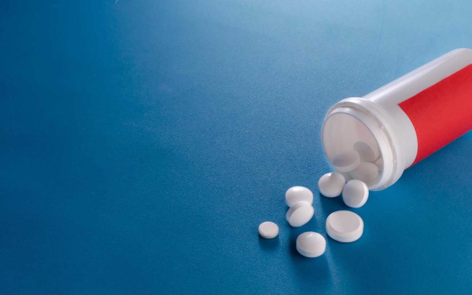 Loperamid: Wirkung, Dosierung, Nebenwirkungen